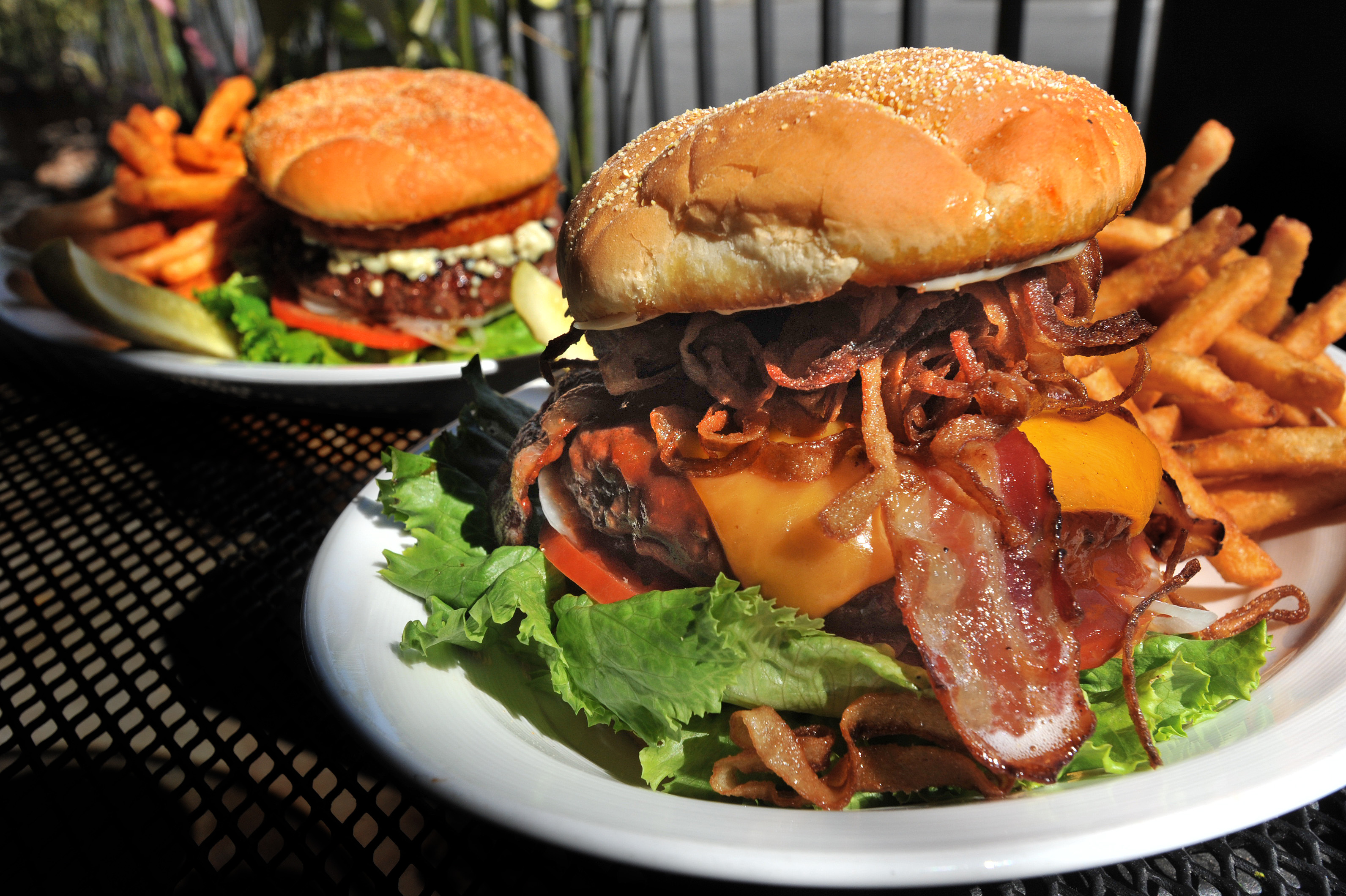 Barbecue Burger — Rezepte Suchen